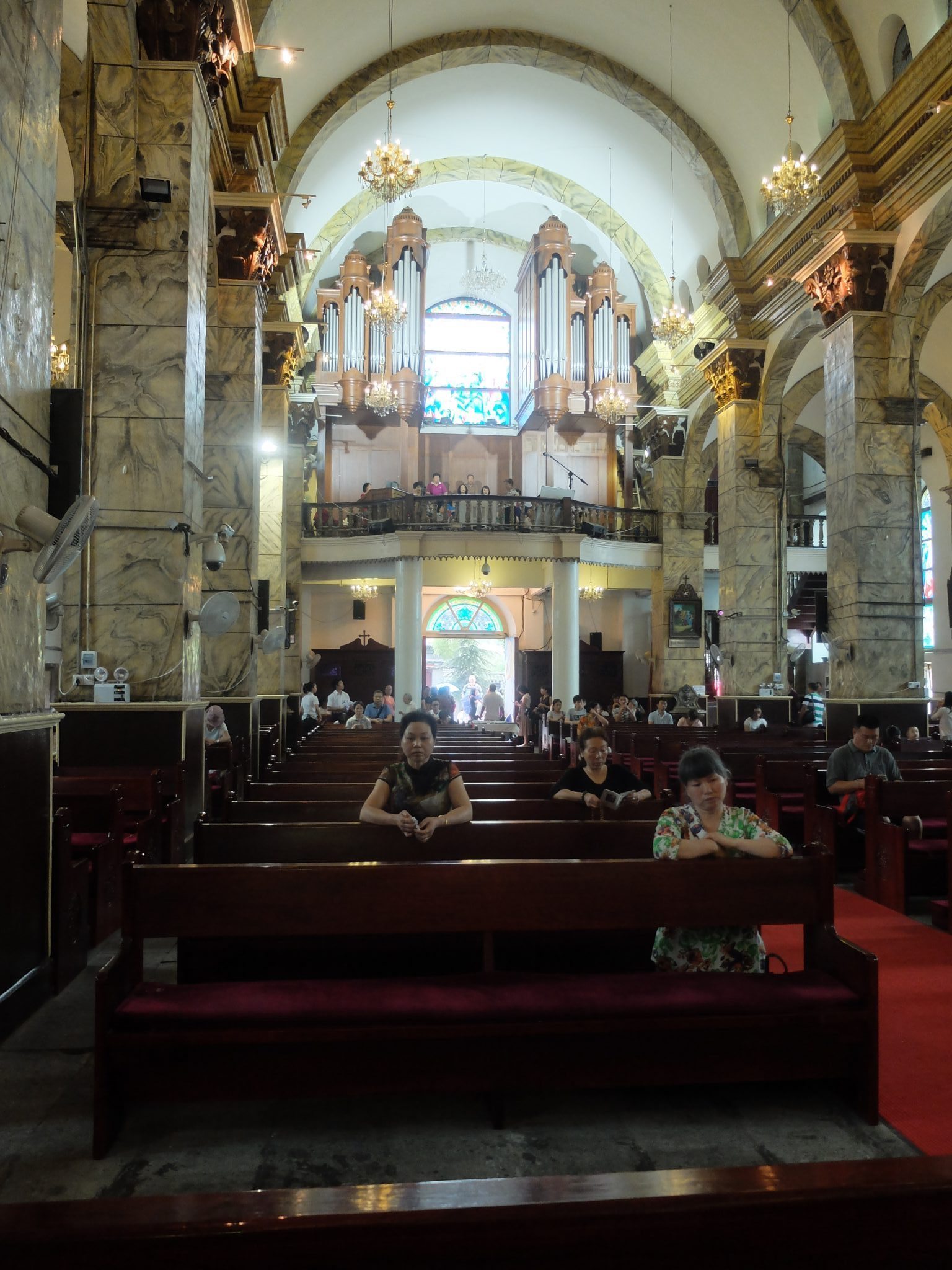 Day #2: Finding the Jesuits in Beijing (and a little bit of heaven ...